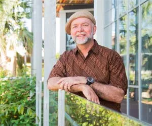 Learning survival lessons in the wake of a tsunami | Charles Darwin ...